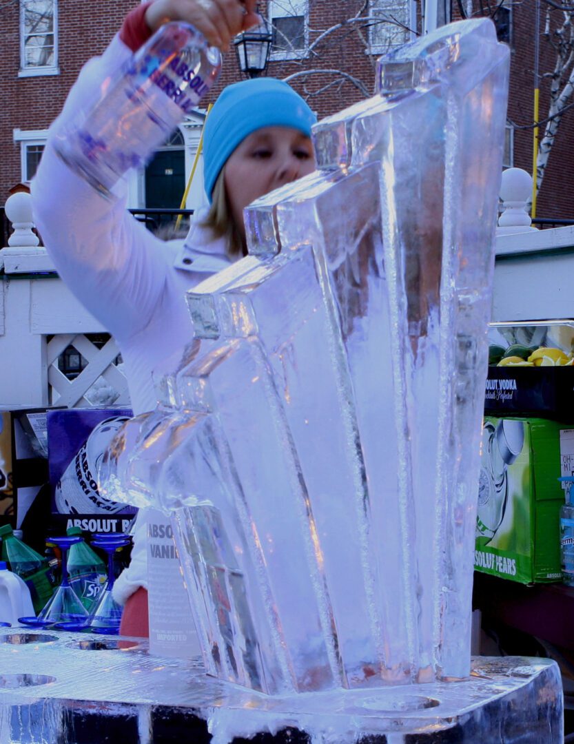 Shot Luges | Shot Luge Delivery by Brilliant Ice Sculpture